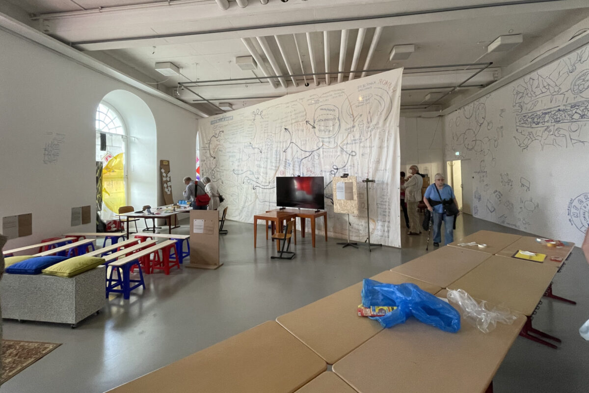 documenta 15: Fridericianum – Art Viewer