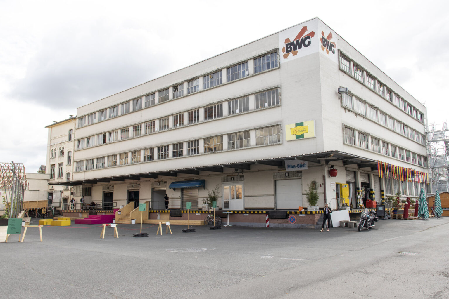 documenta 15: Hafenstraße 76 – Art Viewer