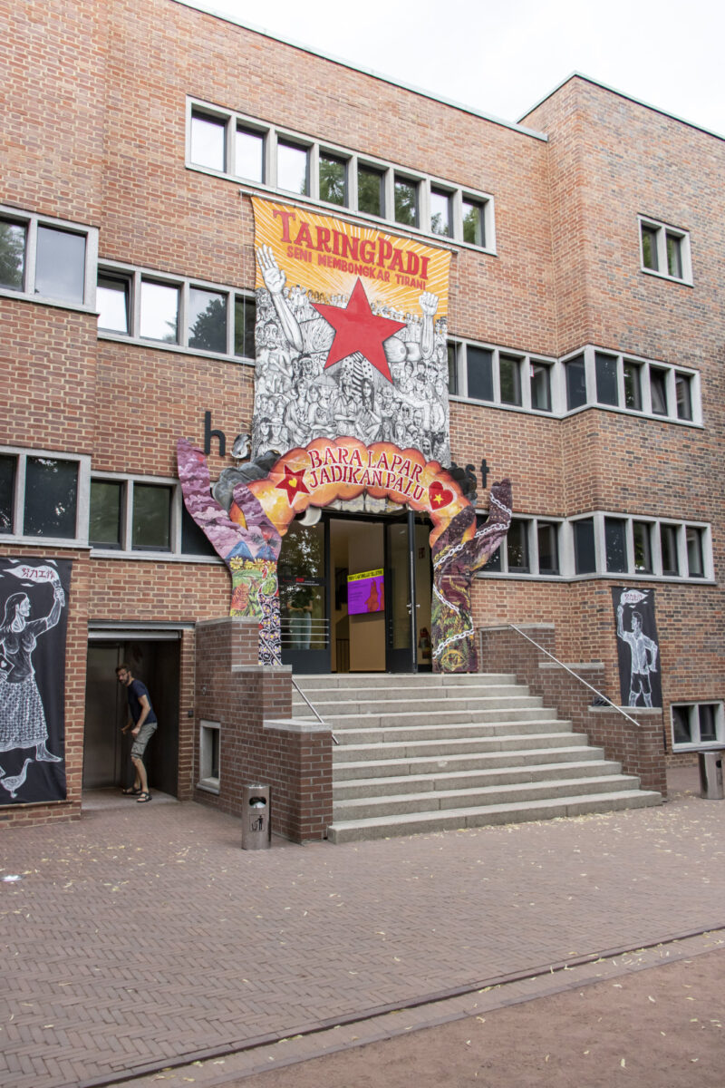 documenta 15: Hallenbad Ost – Art Viewer