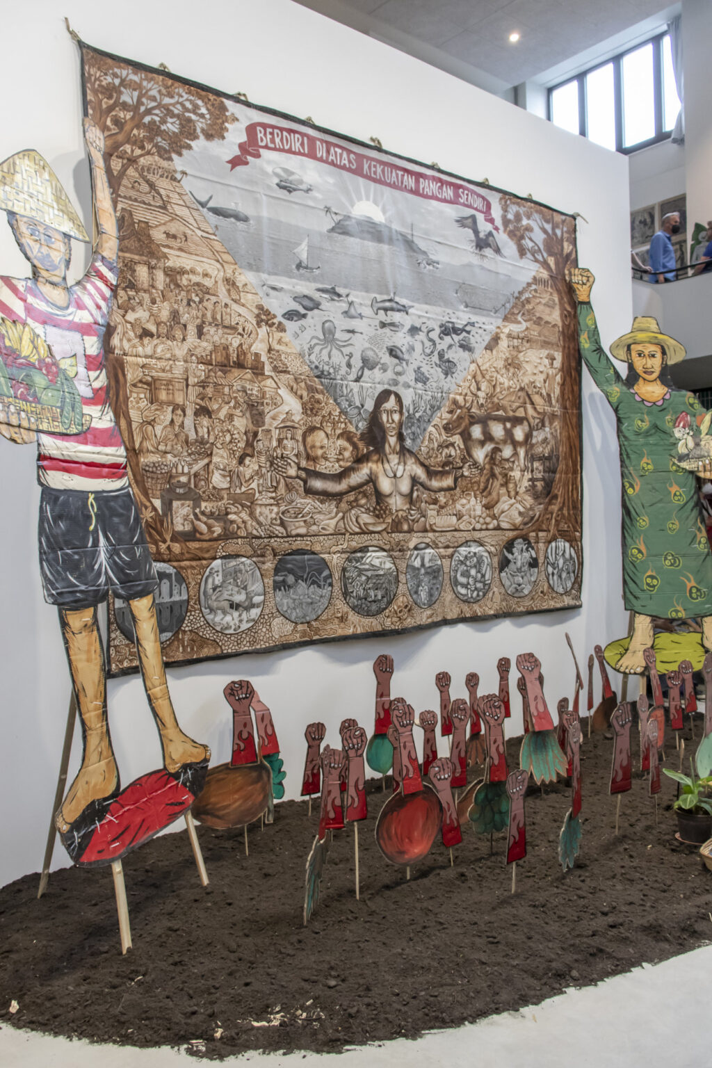 documenta 15: Hallenbad Ost – Art Viewer