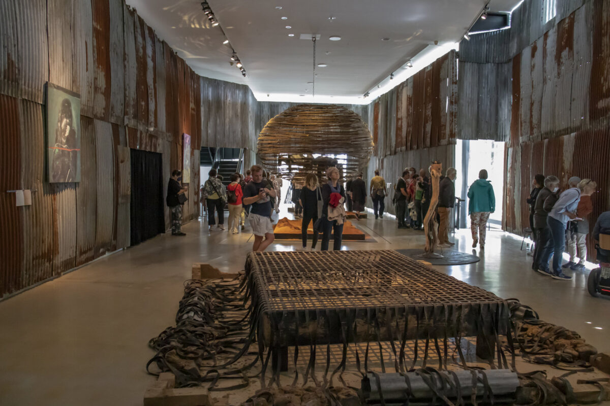 documenta 15: documenta Halle – Art Viewer