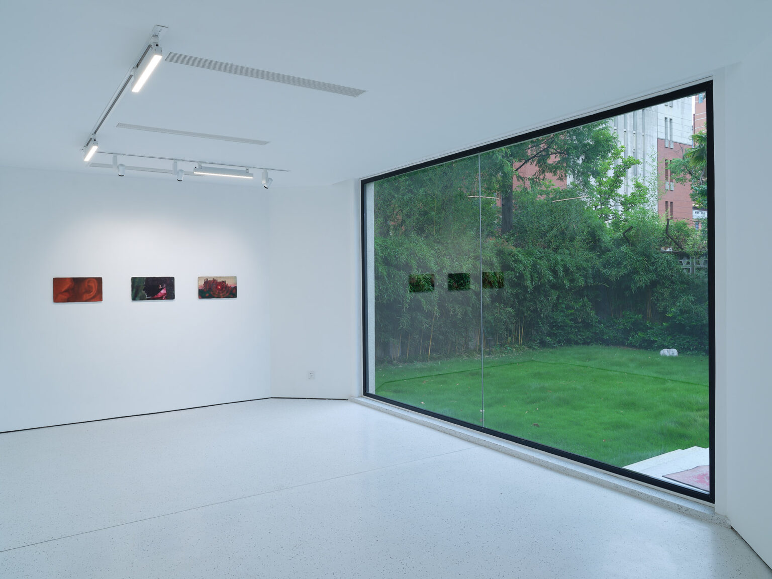 Joseph Yaeger at Antenna-tenna – Art Viewer