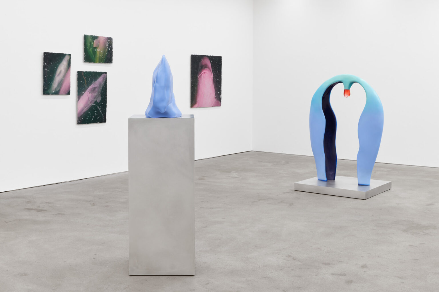Katja Novitskova at Kraupa-Tuskany Zeidler – Art Viewer
