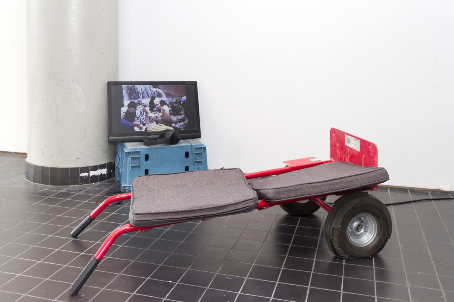 Sensory Threshold LAB 2022 : HOLY GRID! at Billytown and Sala de Espera ...