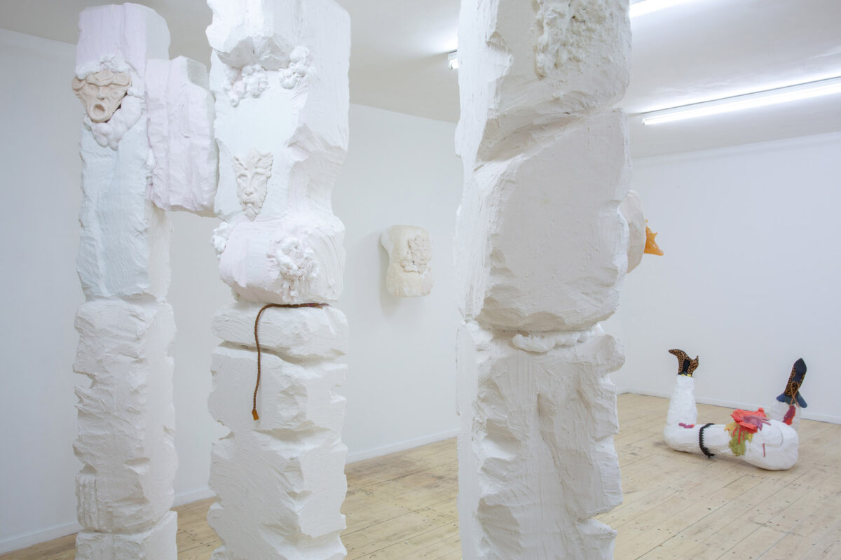 Mari Männa at Editorial – Art Viewer