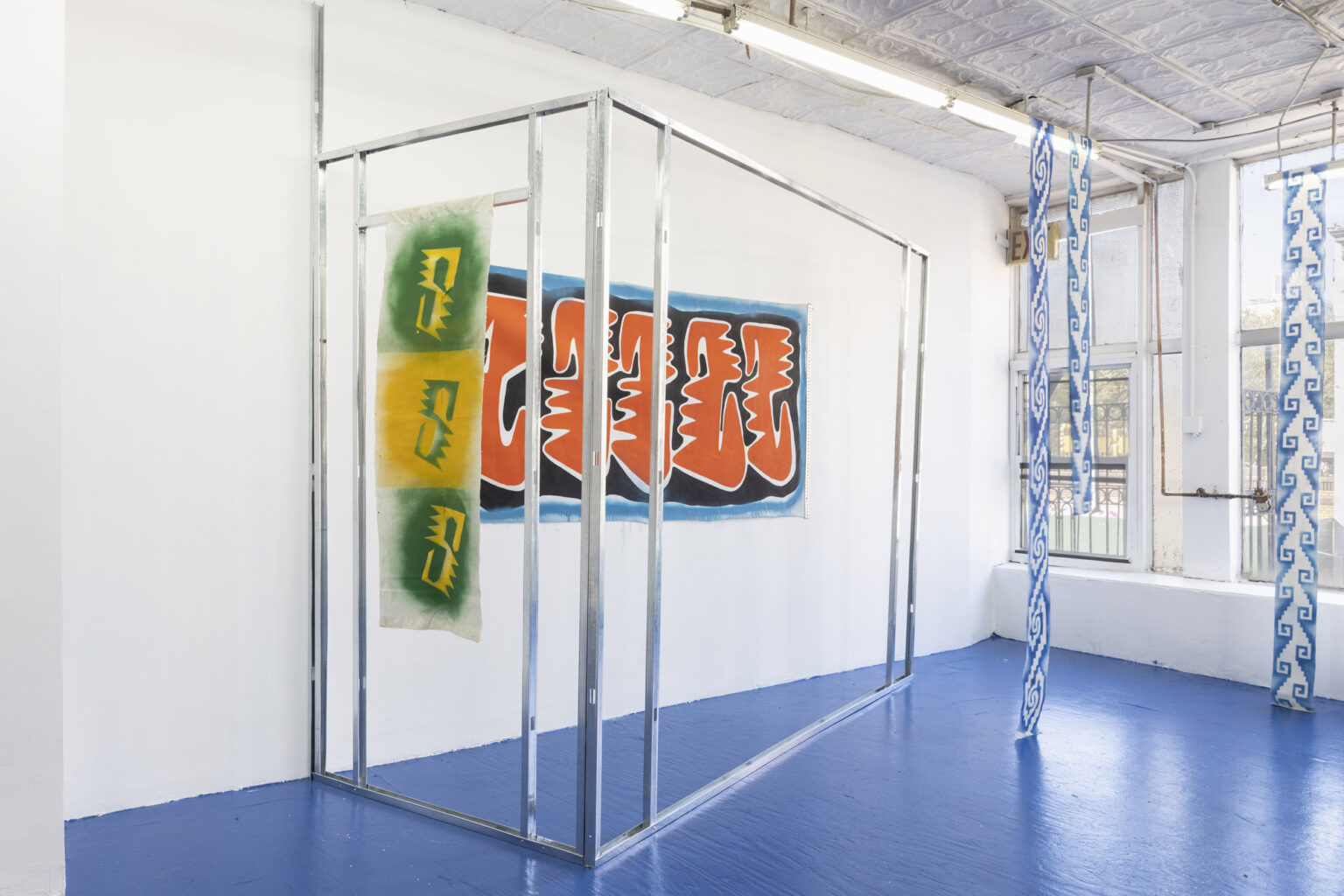 Andy Medina at Estrella Gallery – Art Viewer
