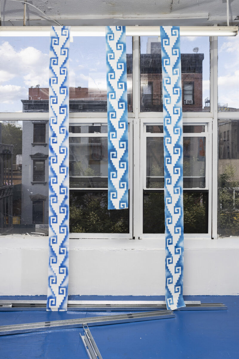 Andy Medina at Estrella Gallery – Art Viewer