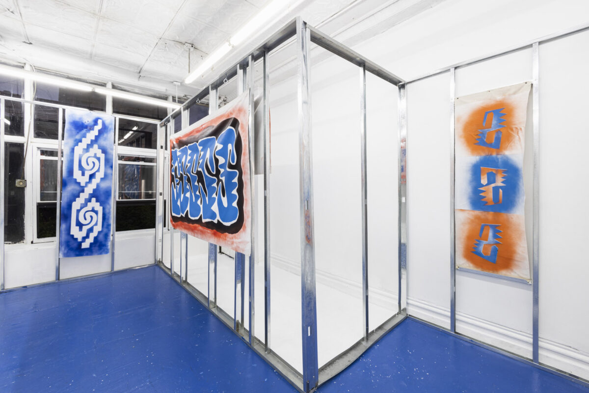 Andy Medina at Estrella Gallery – Art Viewer