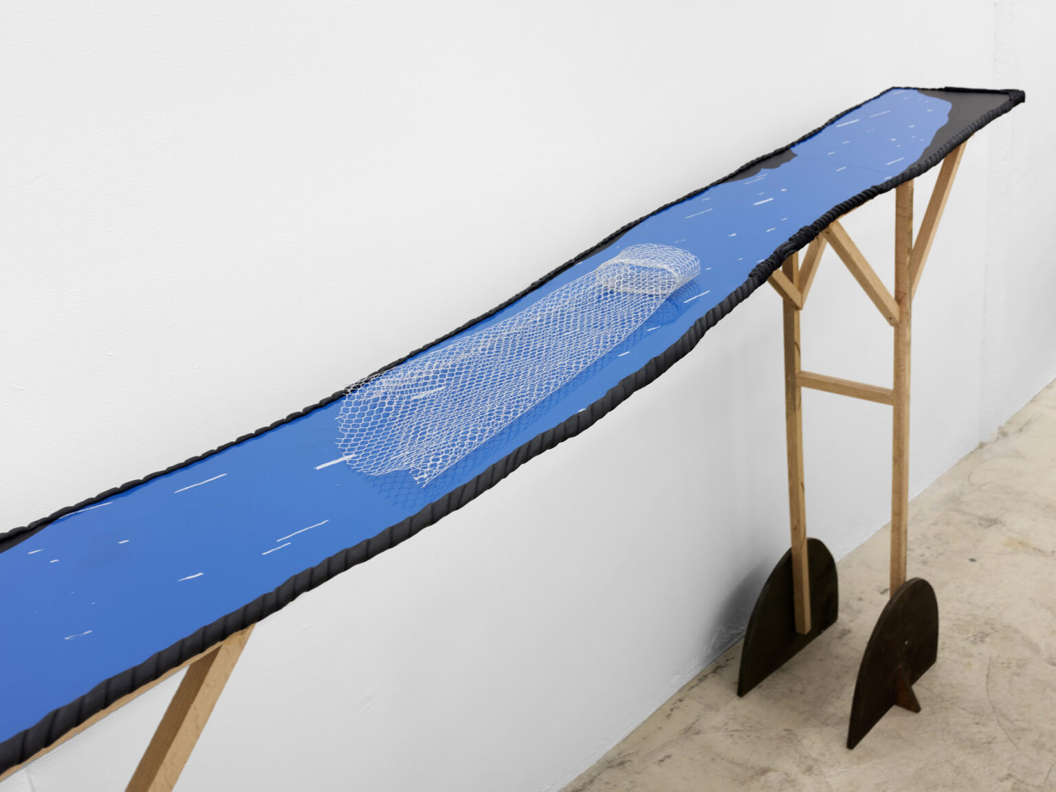 Chang Sujung and Chris Domenick at International Waters – Art Viewer