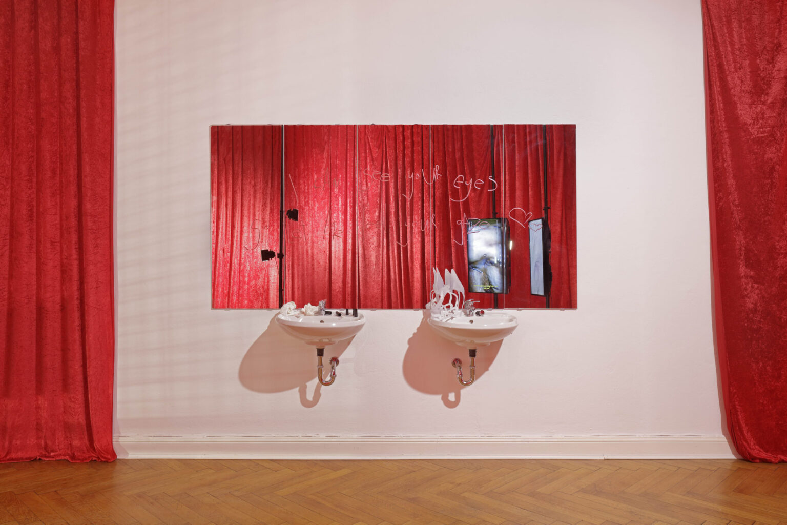 Rebekka Benzenberg at Galerie Anton Janizewski – Art Viewer