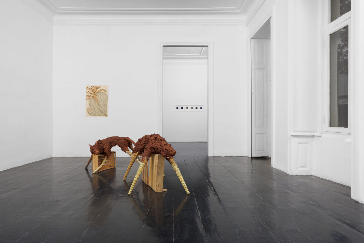 An Ocean Standing at LC Queisser – Art Viewer