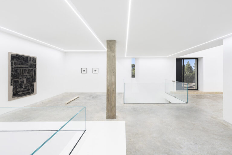 Personal Showcase at Rolando Anselmi – Art Viewer