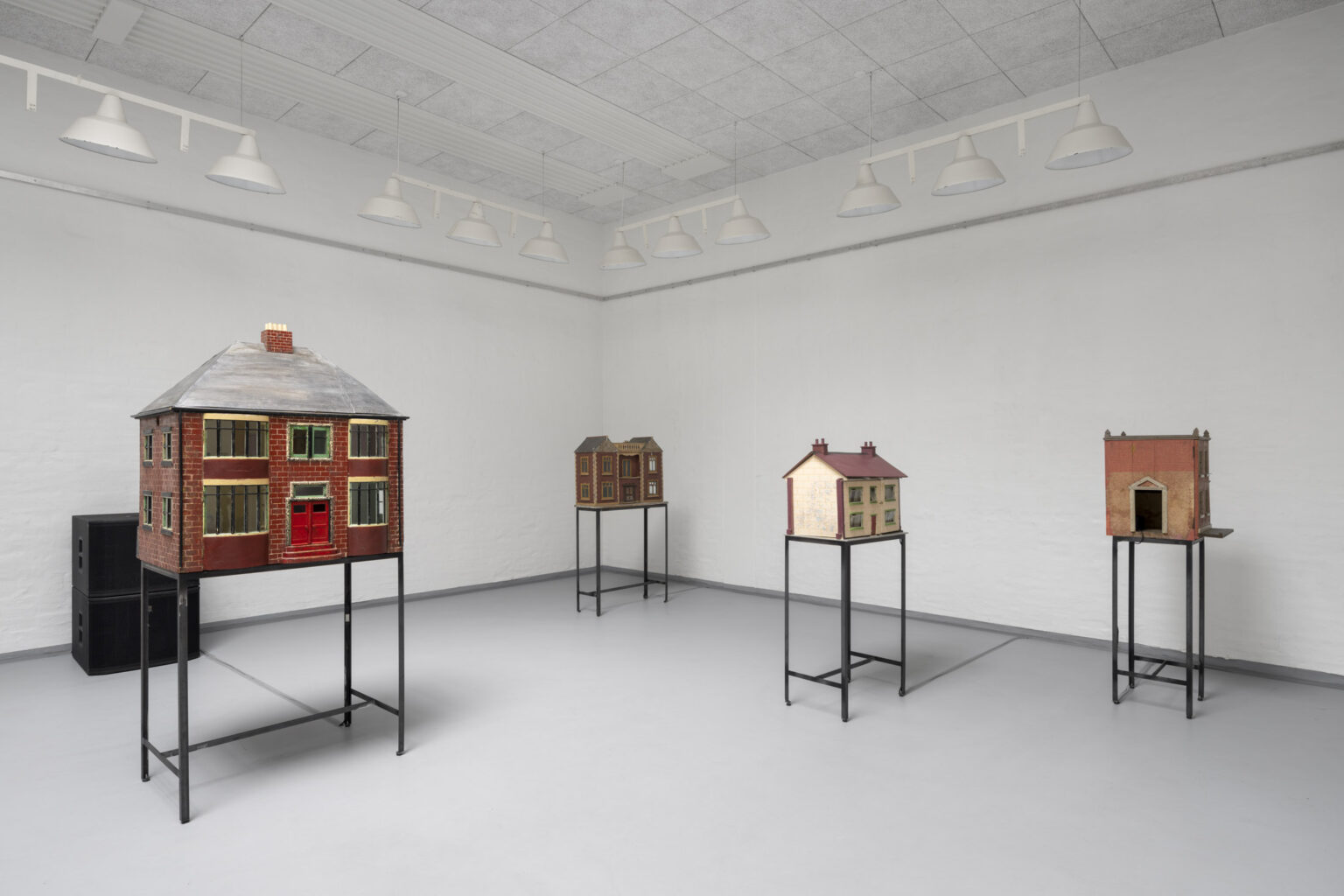 Hannah Quinlan & Rosie Hastings at Huset for Kunst & Design – Art Viewer