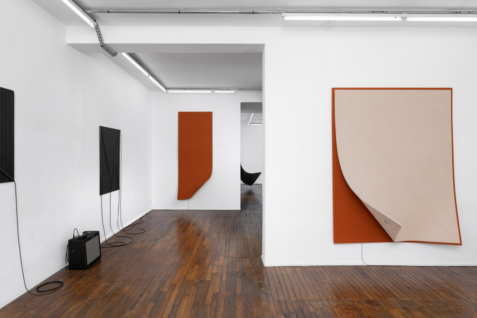 Naama Tsabar at Dvir Gallery – Art Viewer