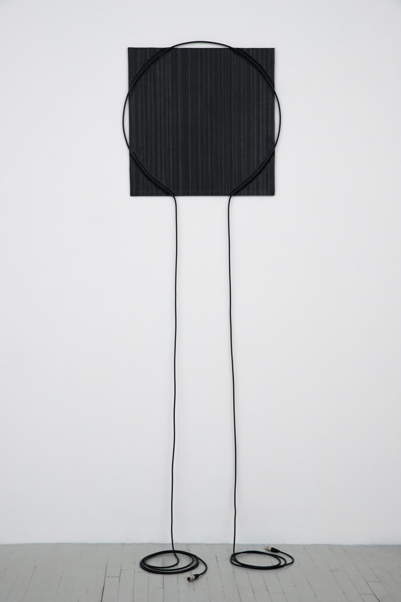 Naama Tsabar at Dvir Gallery – Art Viewer