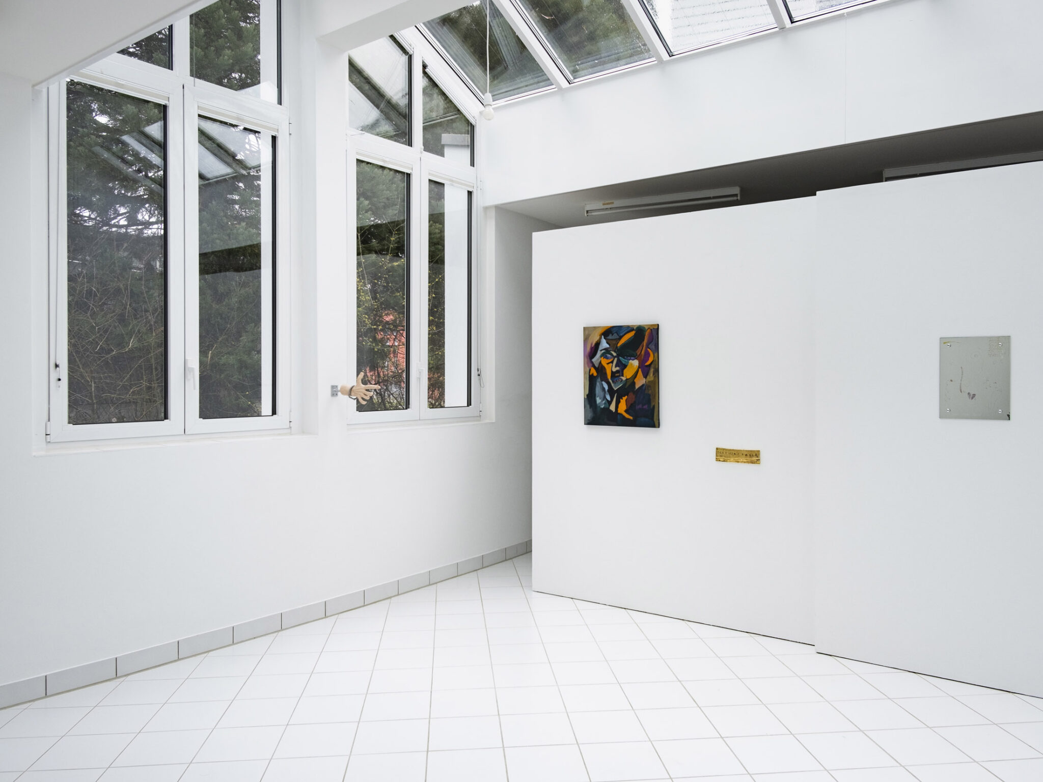 toast at A.ROMY – Art Viewer