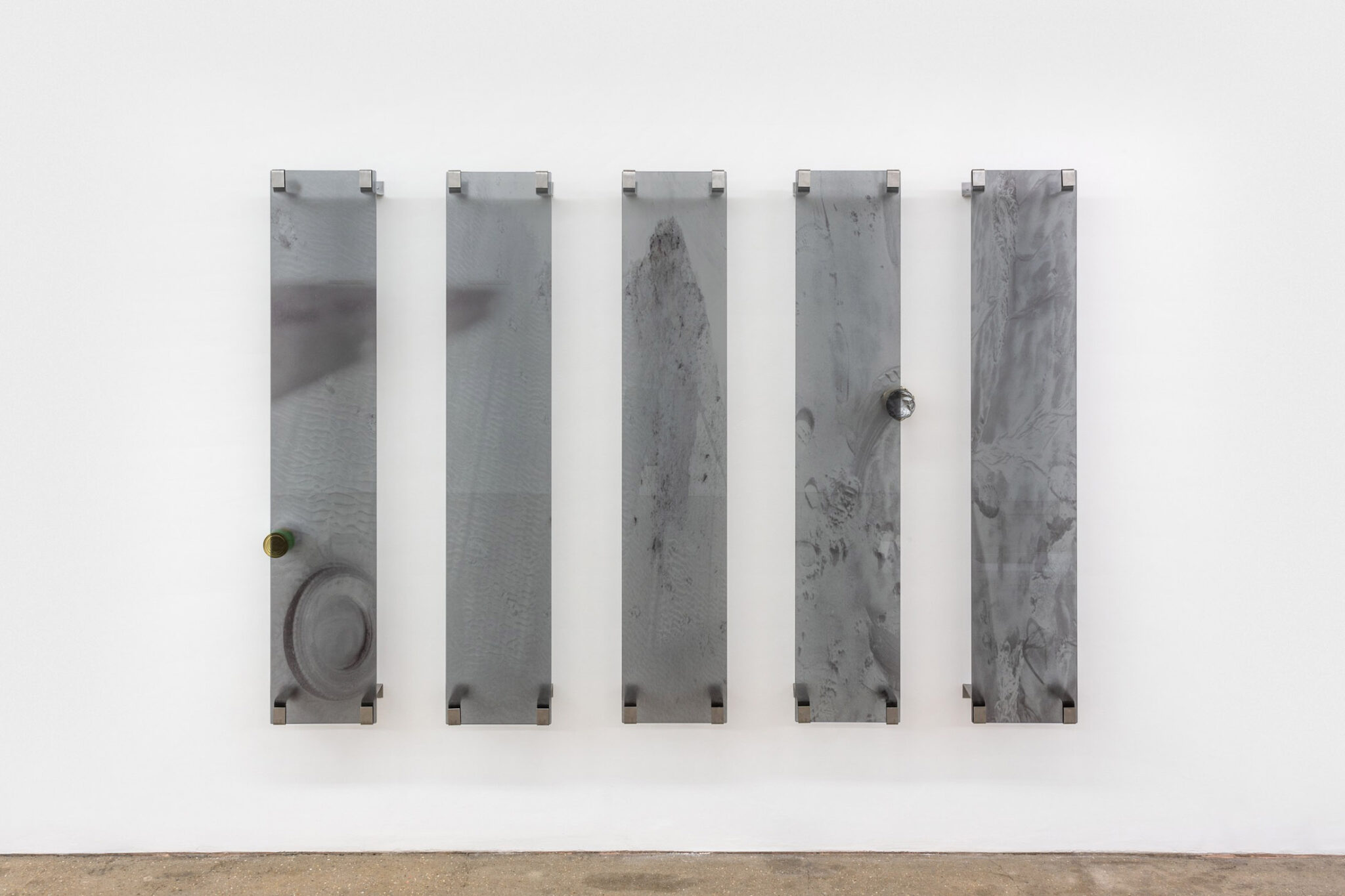 Steph Huang at Public Gallery – Art Viewer