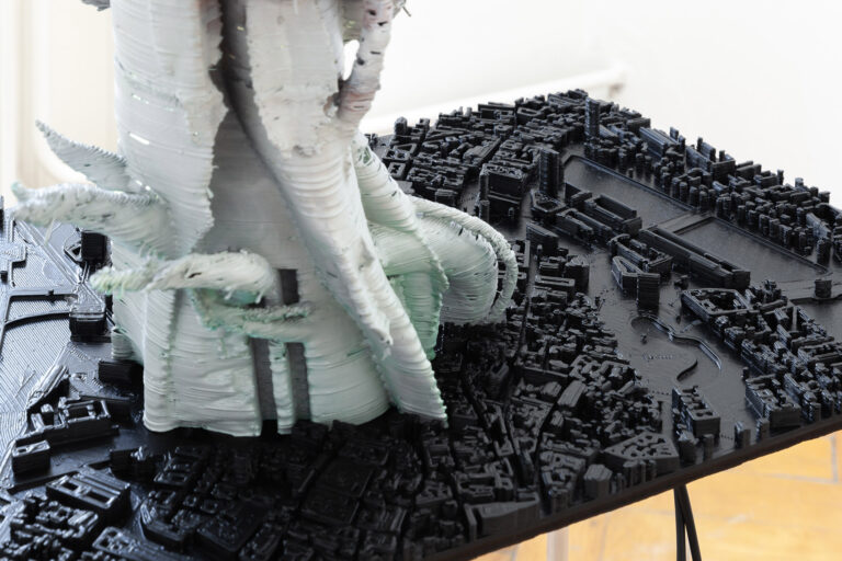 Ivan Pérard at Loggia – Art Viewer