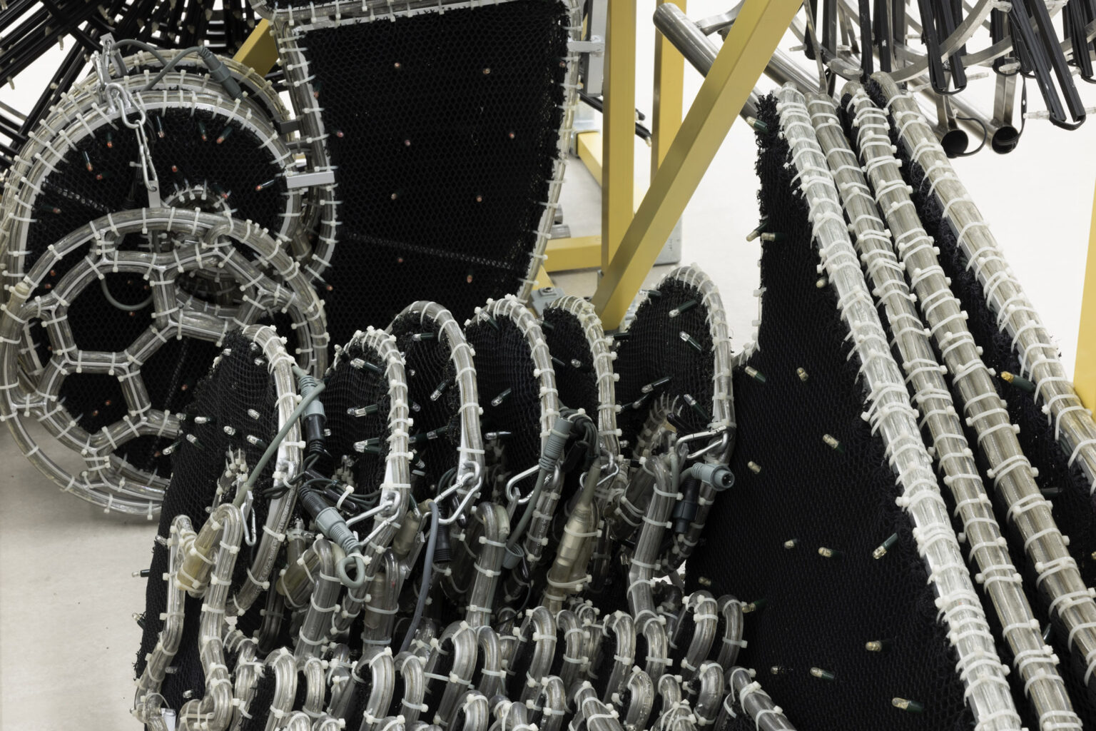 Judith Kakon at For – Art Viewer