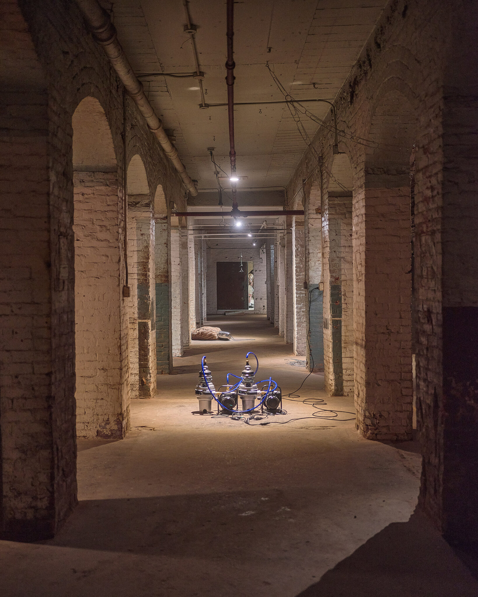 Jacob’s Edge at Lower Cavity – Art Viewer