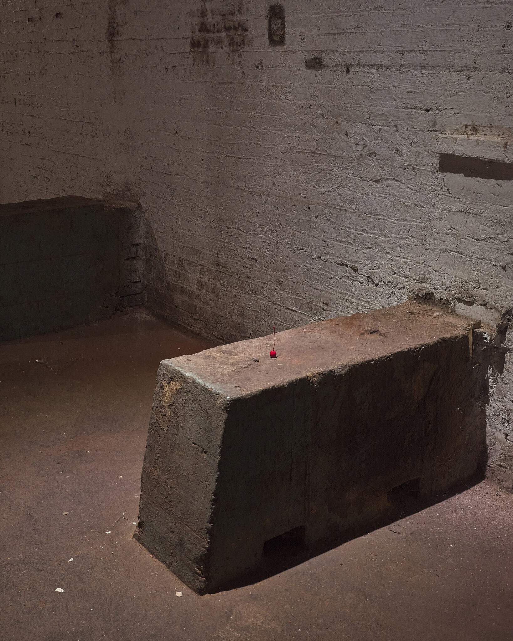 Jacob’s Edge at Lower Cavity – Art Viewer