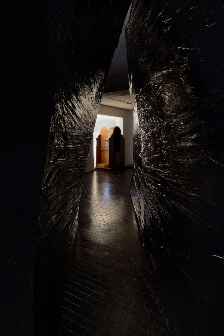 Jon Rafman at Basement Roma – Art Viewer