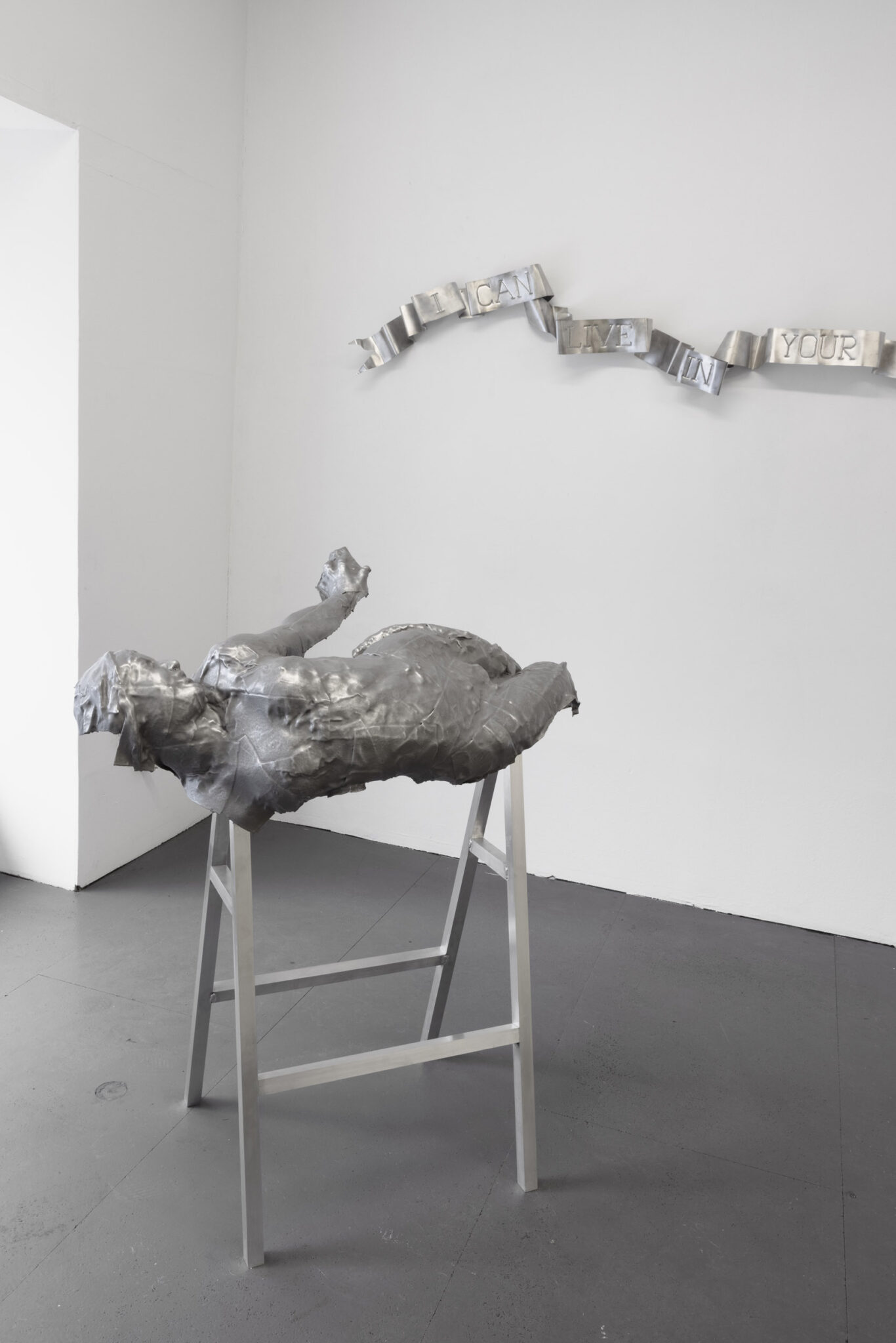 Rebekka Benzenberg at MARTINETZ – Art Viewer