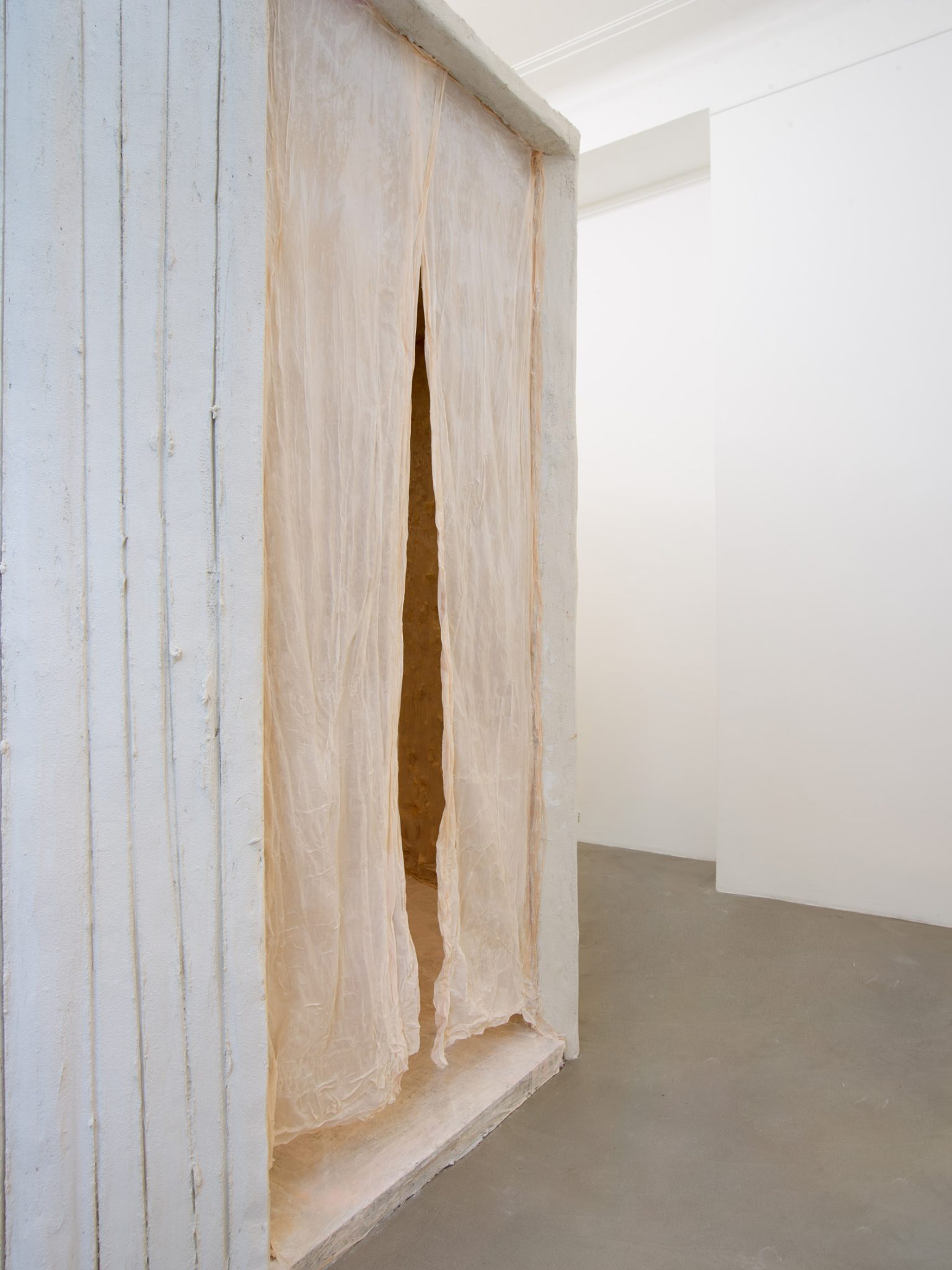 Melike Kara at Jan Kaps – Art Viewer