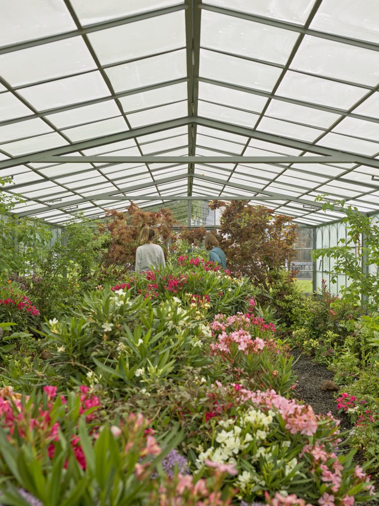 Group Show at Fondation Beyeler – Art Viewer