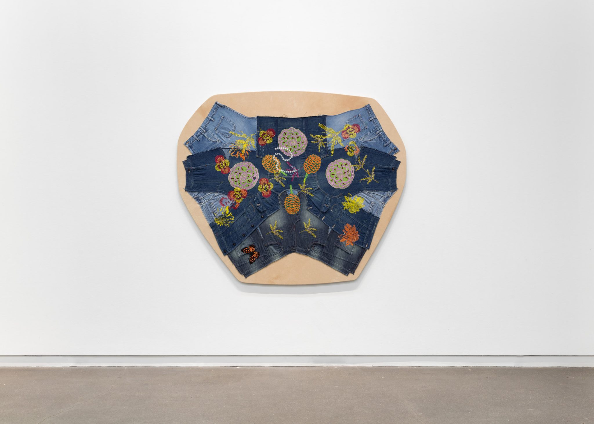 Stephanie Comilang at Daniel Faria Gallery - Art Viewer