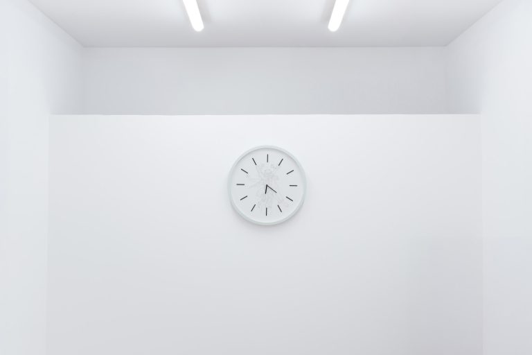 Daniel Moldoveanu at INVITRO, Bucharest – Art Viewer