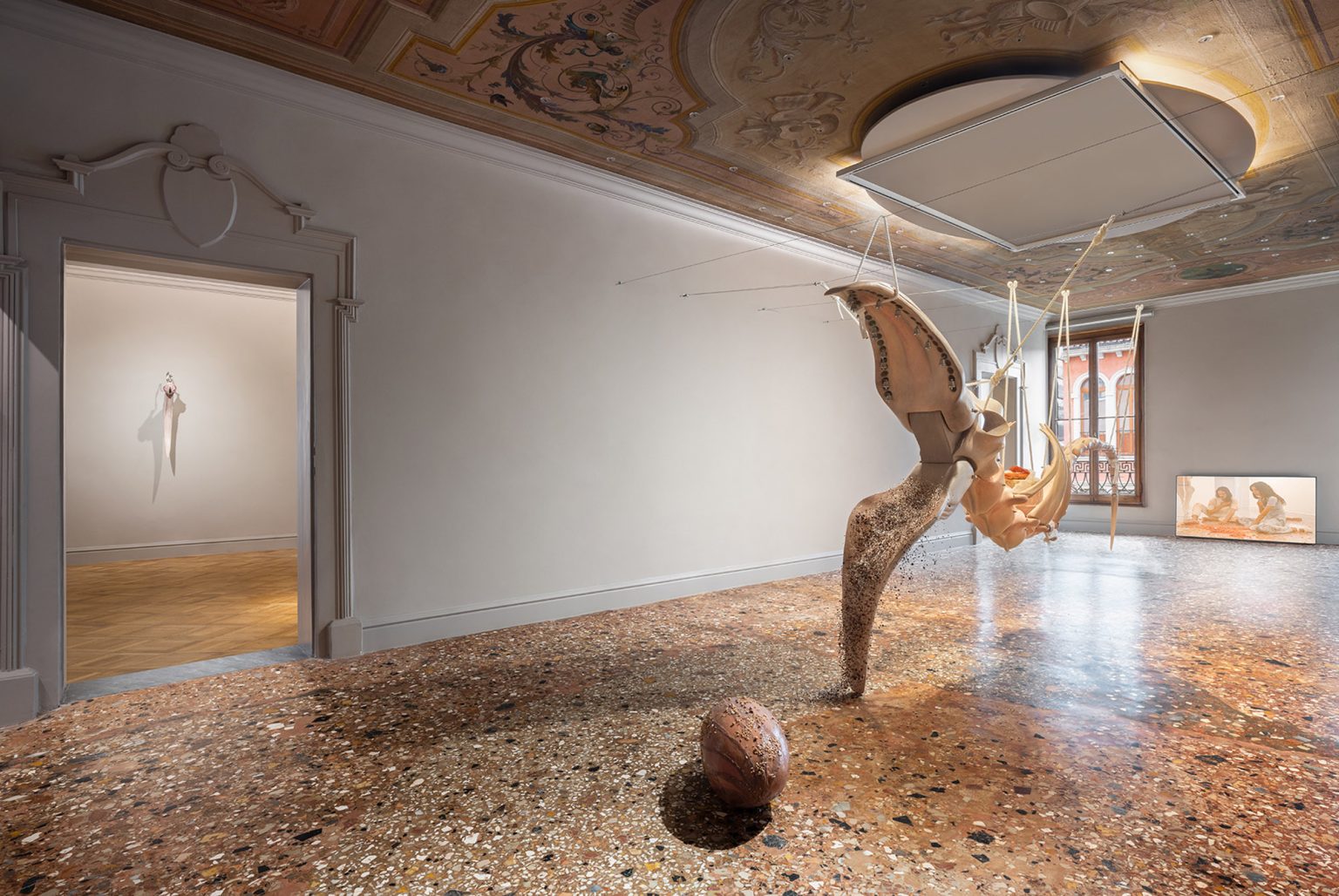 Liao Wen at Capsule Venice – Art Viewer