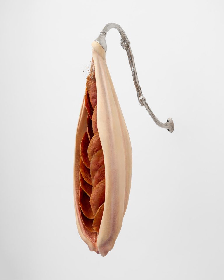 Liao Wen at Capsule Venice – Art Viewer