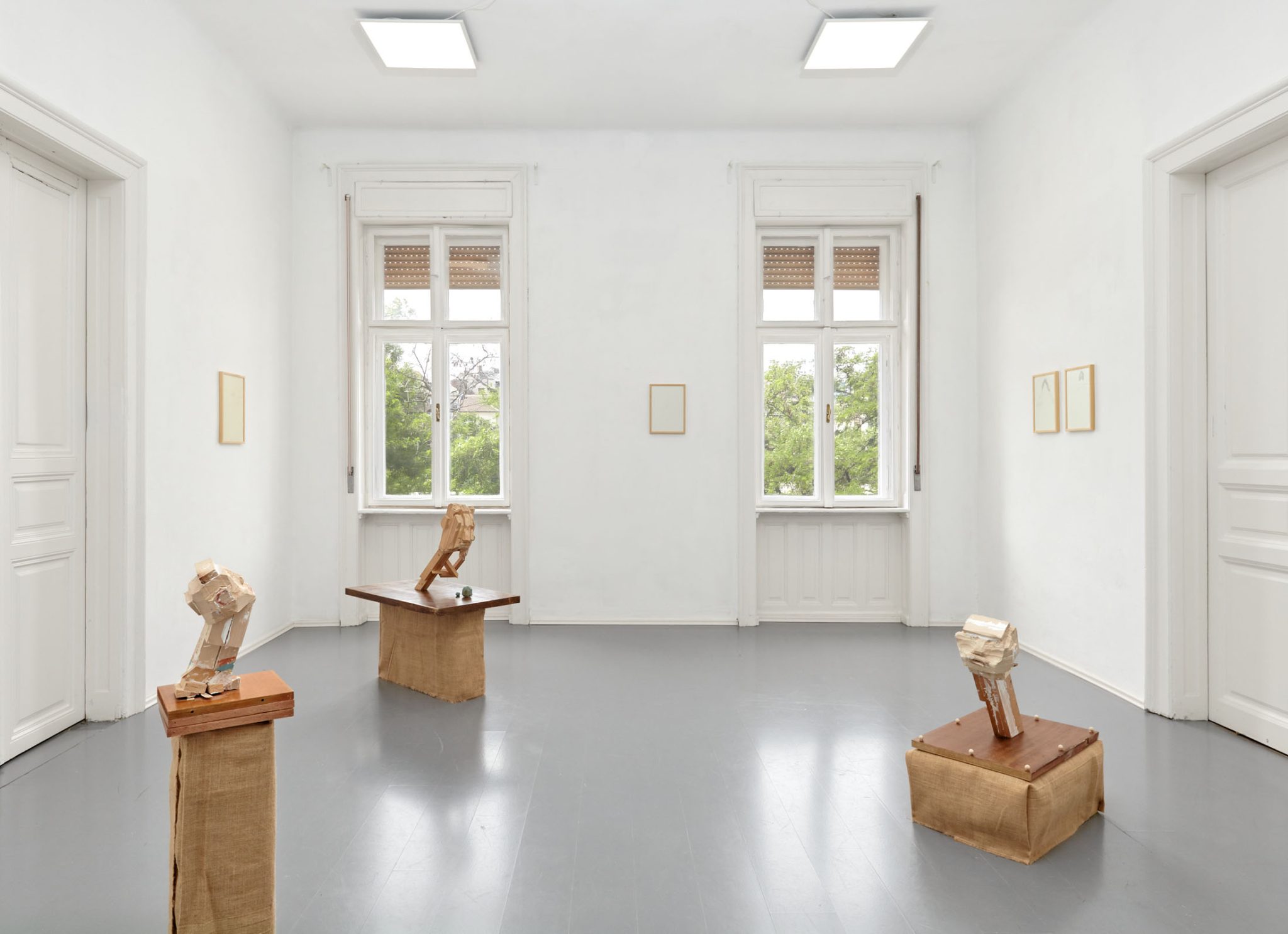 Róza El-Hassan at Longtermhandstand, Budapest – Art Viewer