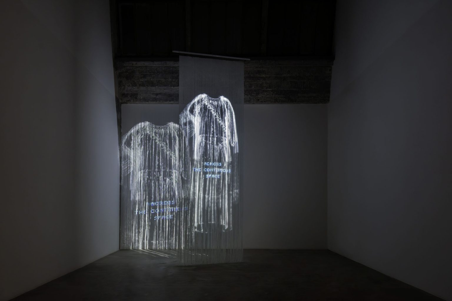 HU Wei at REFLEXION, Beijing – Art Viewer