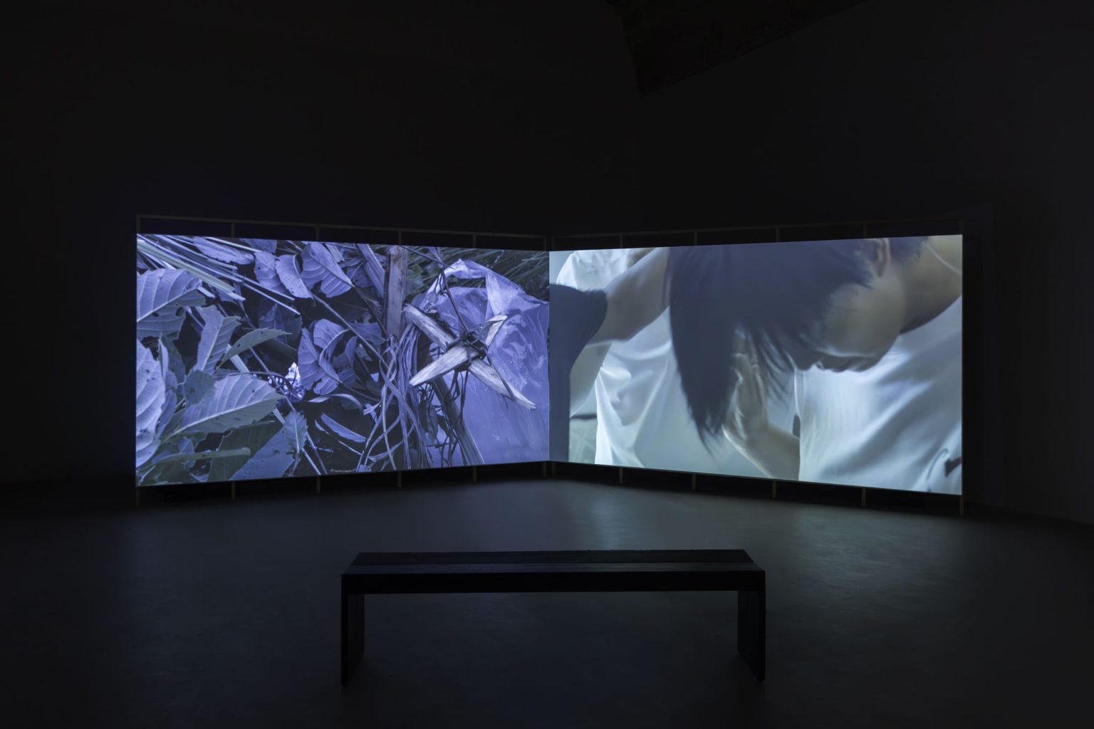 HU Wei at REFLEXION, Beijing – Art Viewer
