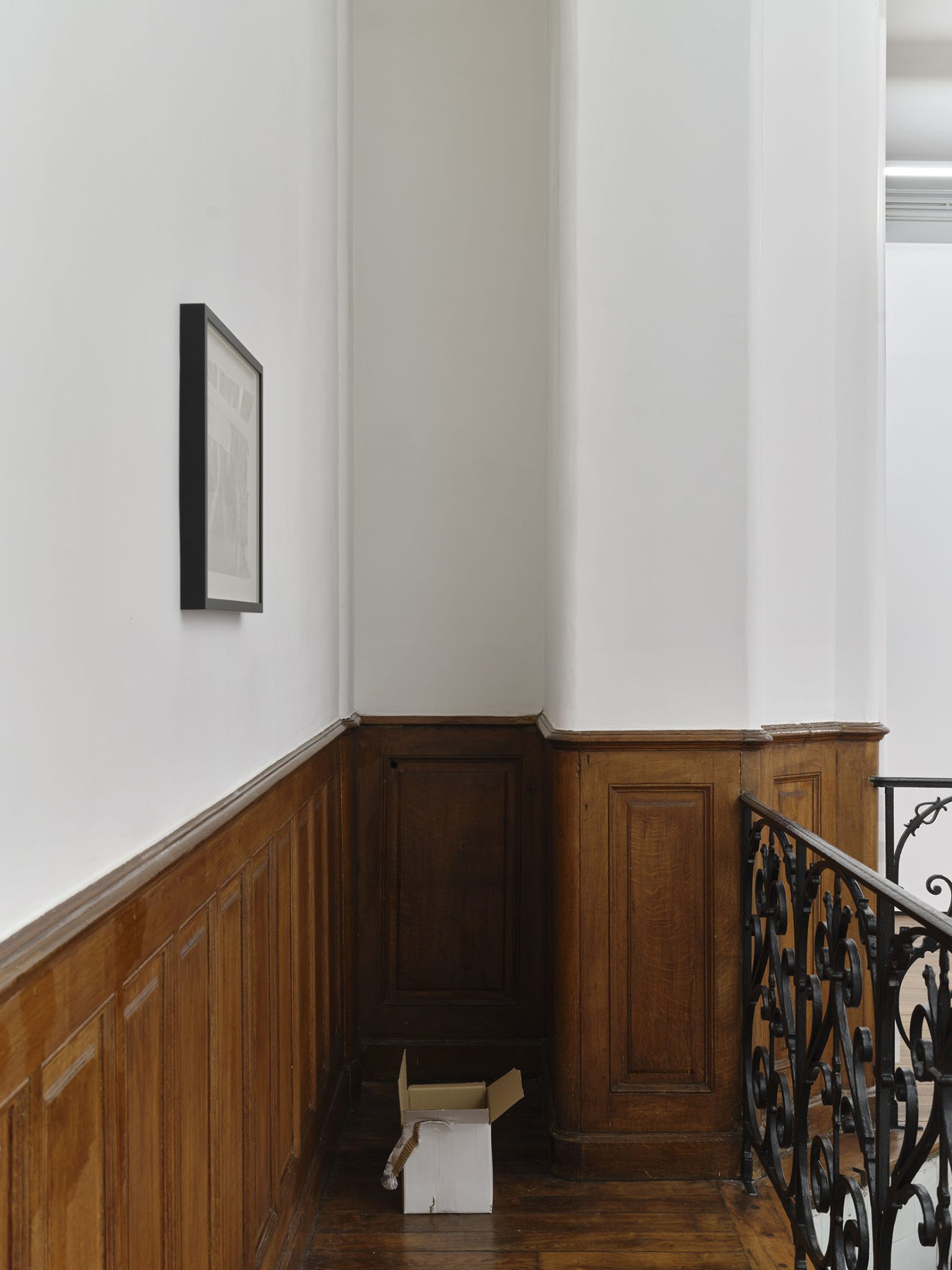 Lenard Giller at Petrine, Paris – Art Viewer