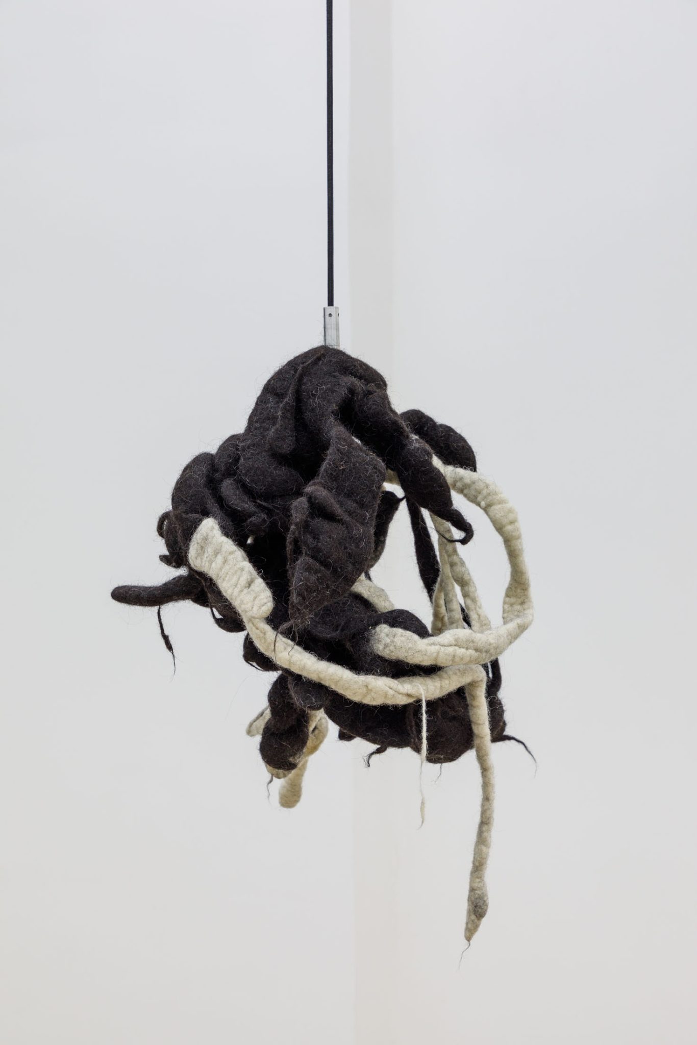 Hella Gerlach at Acappella, Naples – Art Viewer