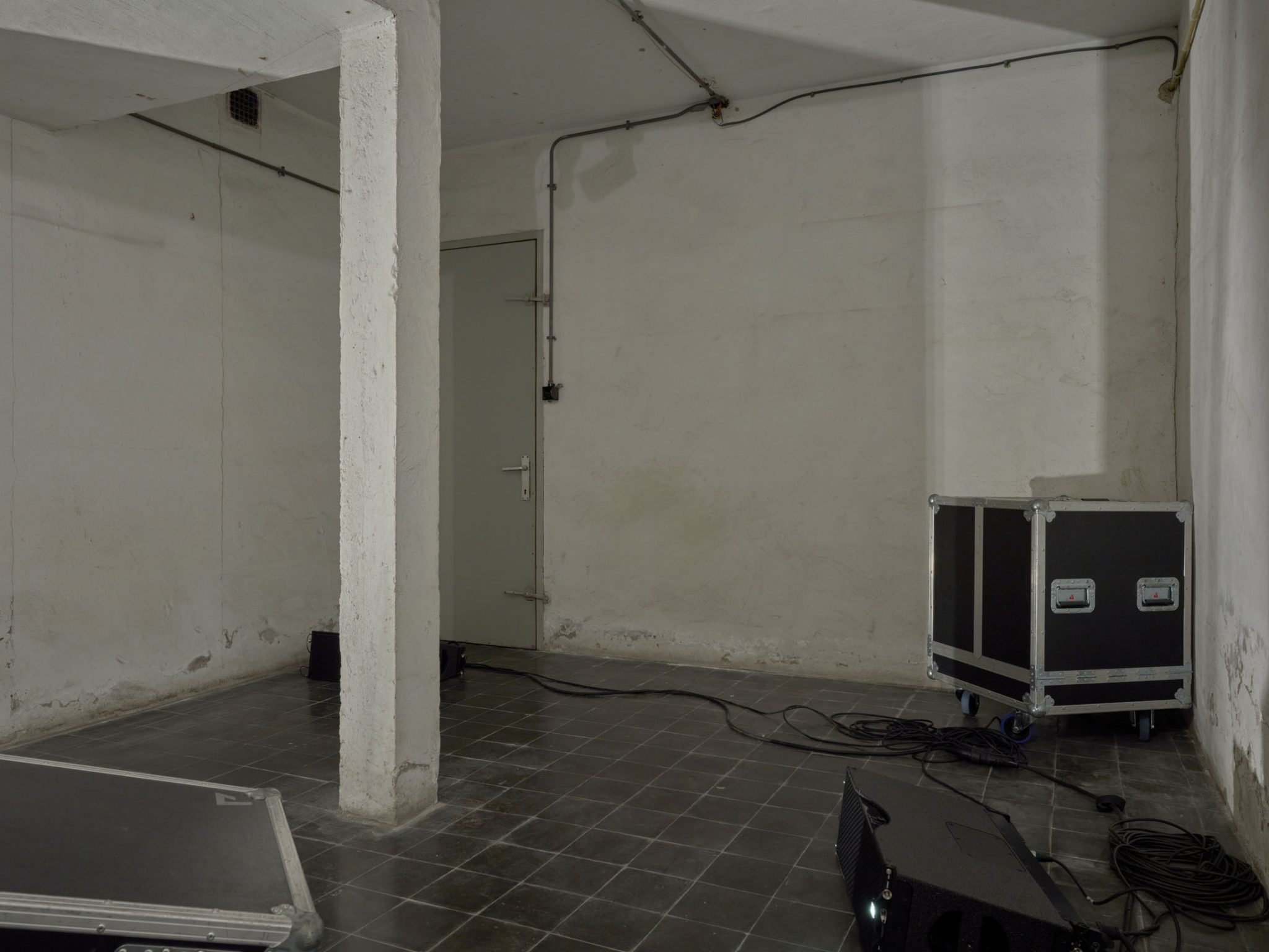 Banks Violette at Tick Tack, Antwerp – Art Viewer